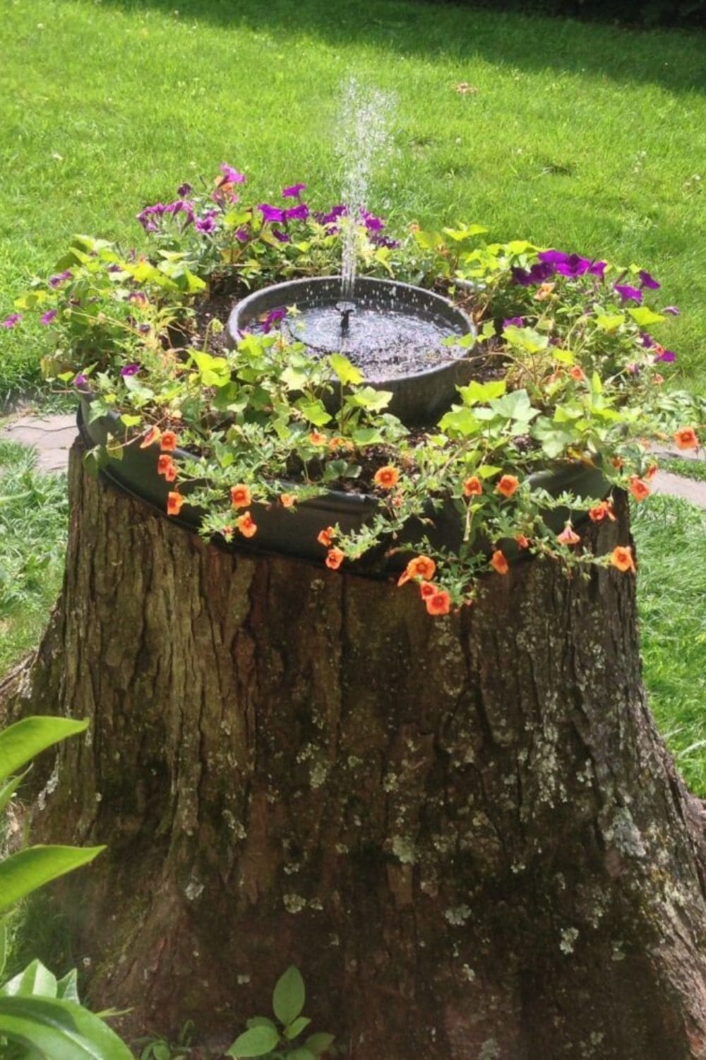 23 Creative Tree Stump Garden Decor Ideas to Spark Your Imagination